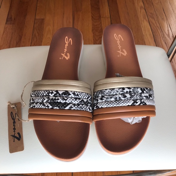 Seven7 | Shoes | Animal Print Puff Slide Sandals Size 1 Seven7 Womens ...